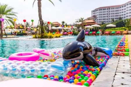 10+ Ideas to Make Your Holi Party Great Fun - Event, Party & Wedding ...