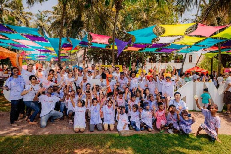 10+ Ideas to Make Your Holi Party Great Fun - Event, Party & Wedding ...