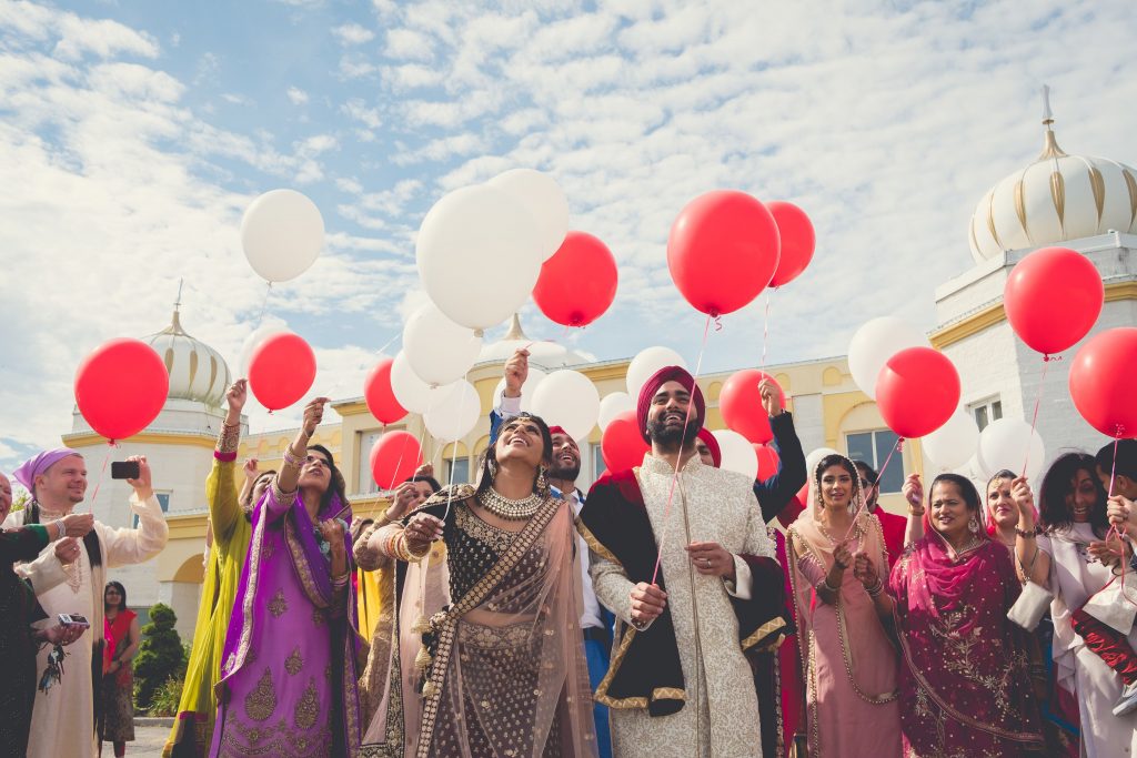 12 Unique Wedding Send-Off Ideas for Bride and Groom Exit - Event ...