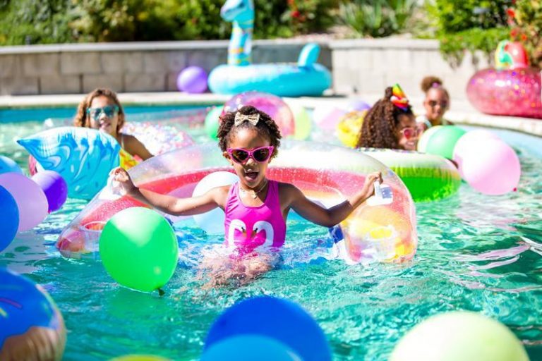 10 Exciting Pool Party Ideas for Your Kid's Water-Themed Birthday ...